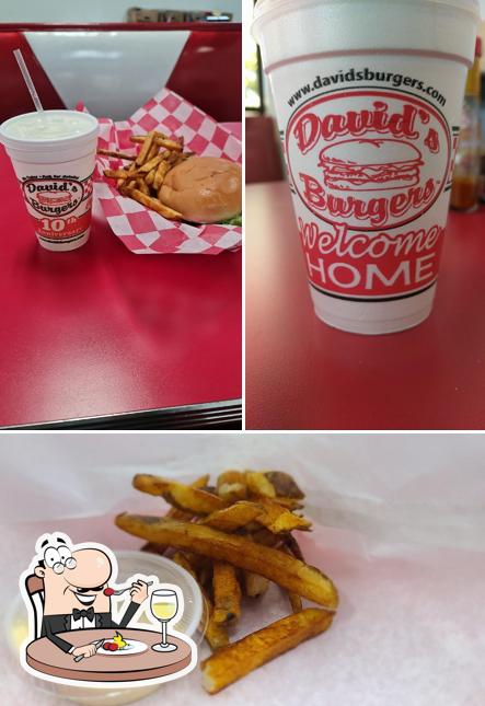 David's Burgers, Maumelle - Restaurant menu, prices and reviews