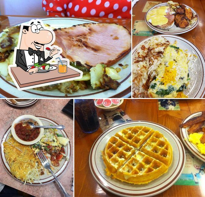 Waffle Barn, Roseville - Restaurant menu, prices and reviews