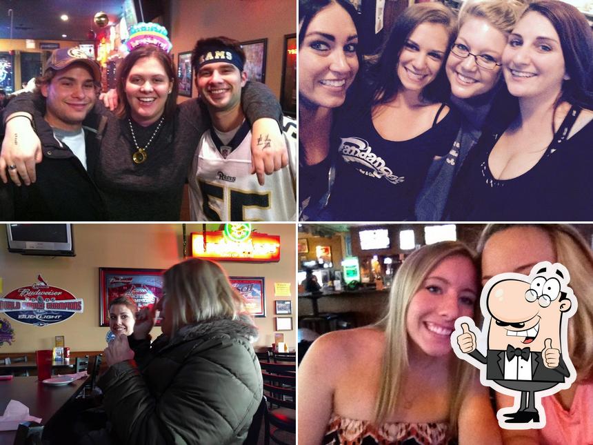 Menu of Fandango's Sports Bar & Grill, Valley Park - reviews and ratings