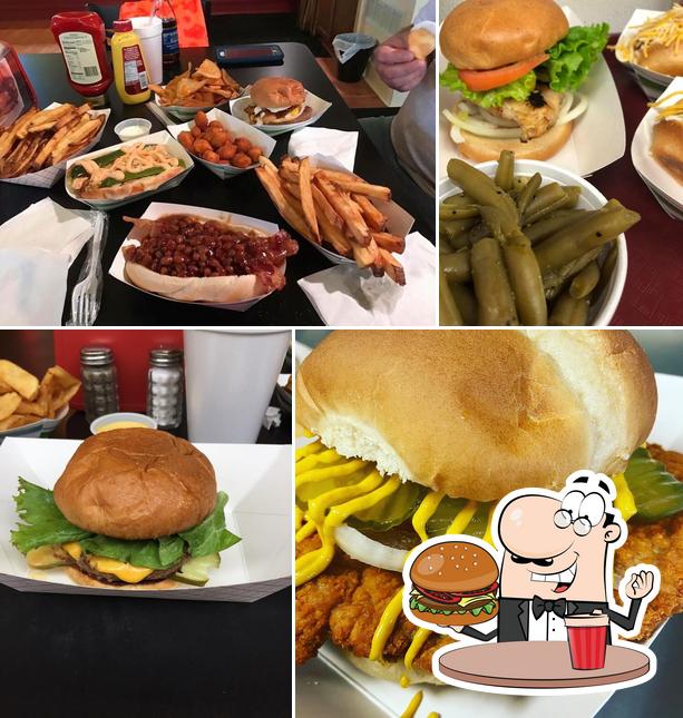 Crazy Dogs Grill in Chillicothe - Restaurant menu and reviews