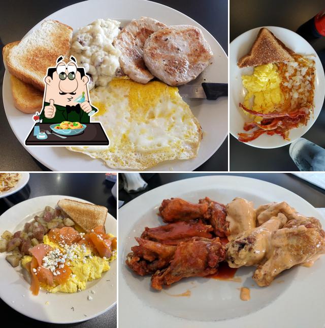 Crimson Cafe, Saint Joseph - Restaurant menu, prices and reviews