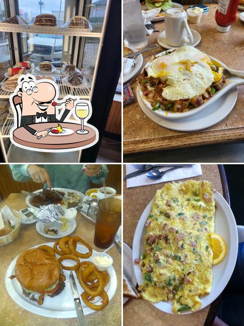 American Table Family Restaurant, 846 S Wheeling St in Oregon ...