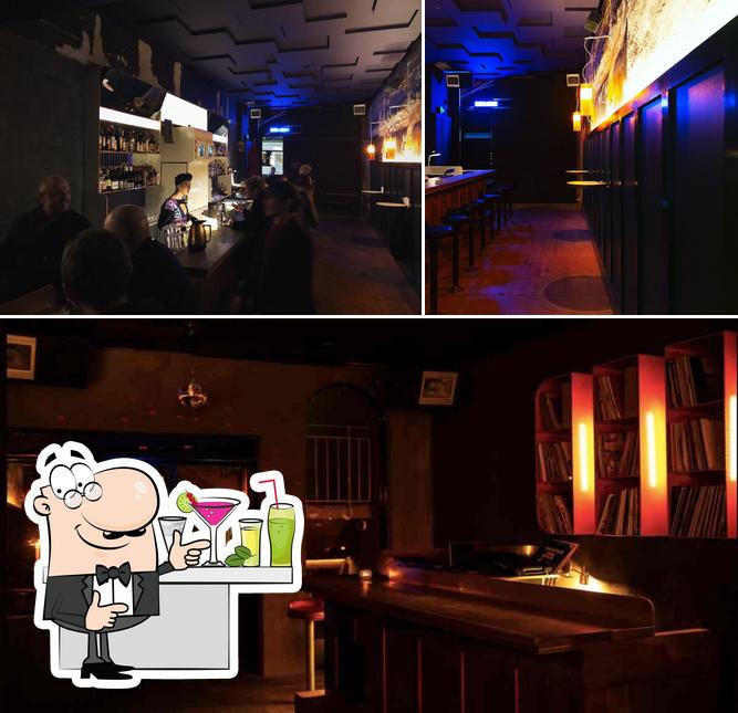 Angel Music Bar in Melbourne - Restaurant menu and reviews
