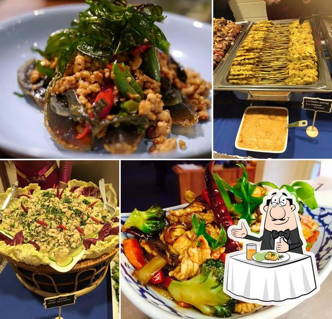 Bamboo Thai Restaurant, Located beside roundabout at moama bridge at OZ ...