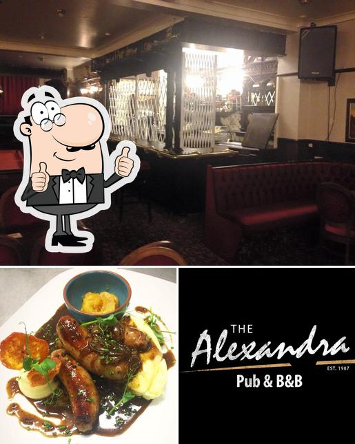 Alexandra Hotel & pub in Hull - Restaurant reviews