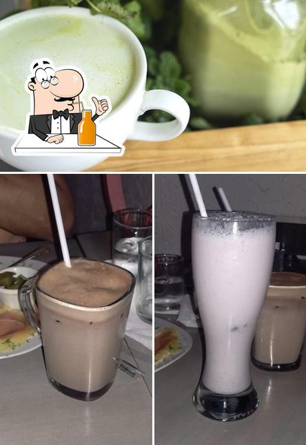 CAFE INNA, Mexico City, Av. Clavería 129 - Restaurant reviews