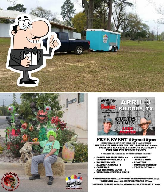 Charlie's Sno-Balls & Seasonal Tanning in Kilgore - Restaurant reviews