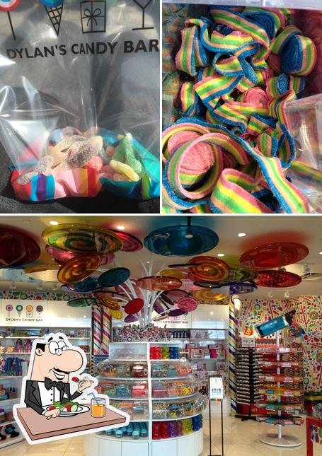 Dylan's Candy Bar in Detroit - Restaurant reviews