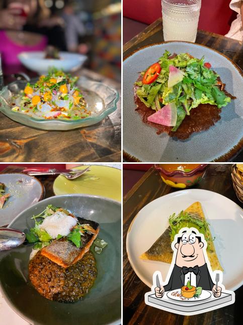 Mi Tocaya Antojería, Chicago - Restaurant menu, prices and reviews