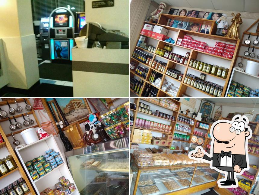 Monroe Grocery & Bakery, Lincoln Park - Restaurant menu, prices and reviews