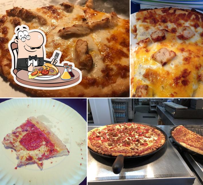 Pizzazz Pizza of Duck in Duck - Restaurant menu and reviews