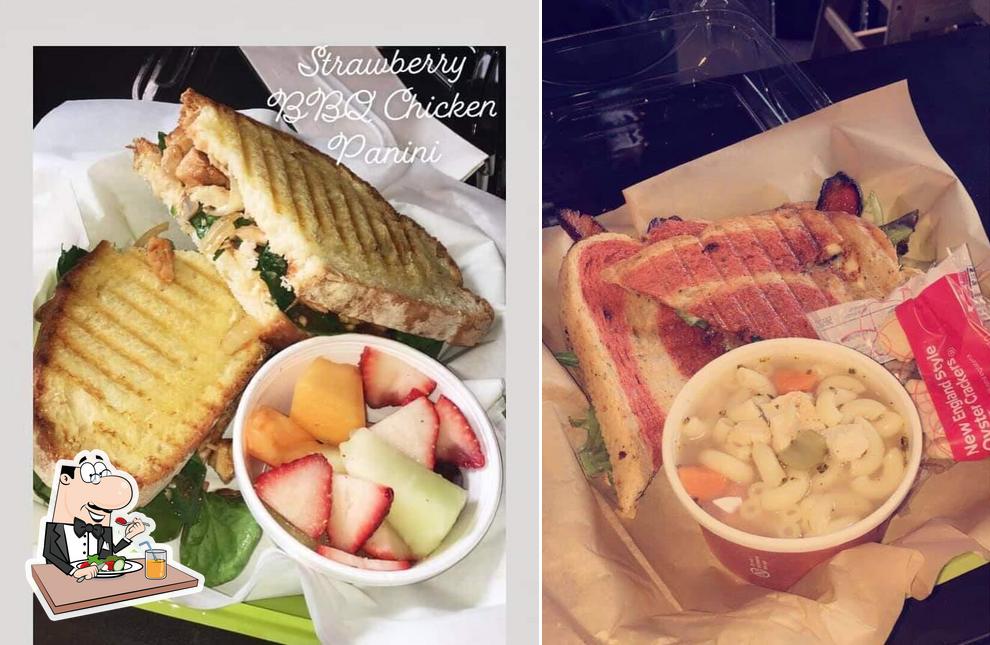 Meek & Melz Curbside Cafe in South Bend - Restaurant menu and reviews