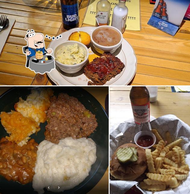 Ma Dukes Bar & Grill in Roanoke - Restaurant menu and reviews