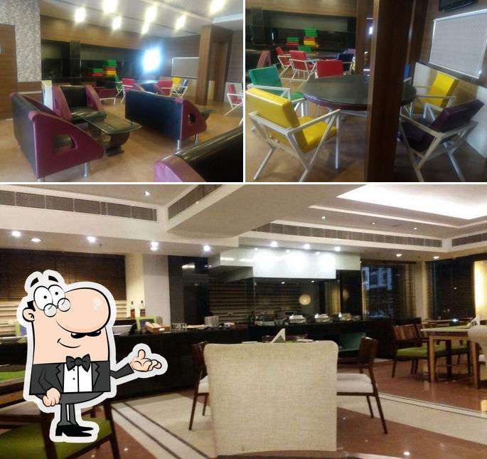 Cockpit Bar, Jaipur, Chandpole - Restaurant menu, prices and reviews