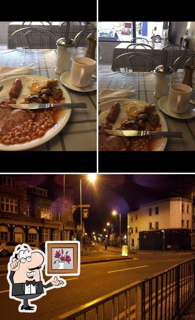 Mel's Café, 46 Lower Addiscombe Rd in London - Restaurant menu and reviews