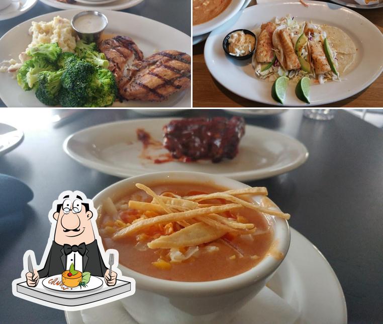 Blue 32 Sports Grill, Chandler - Restaurant menu, prices and reviews