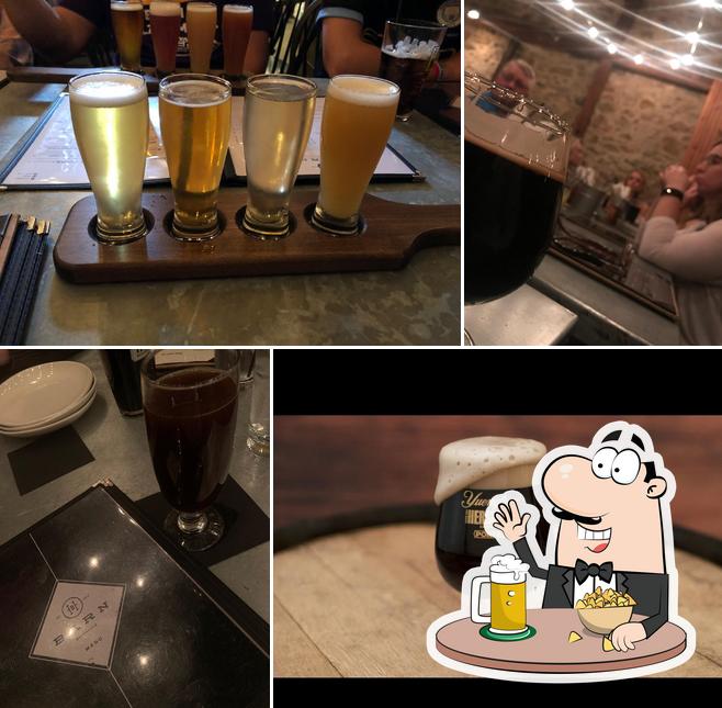 House and Barn in Emmaus - Restaurant reviews