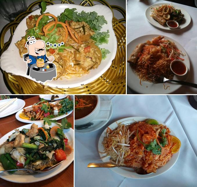 Golden Thai Restaurant, Toronto - Restaurant menu, prices and reviews