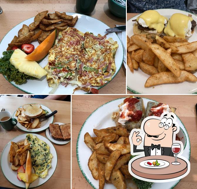 Cora Breakfast and Lunch in Vernon - Restaurant menu and reviews