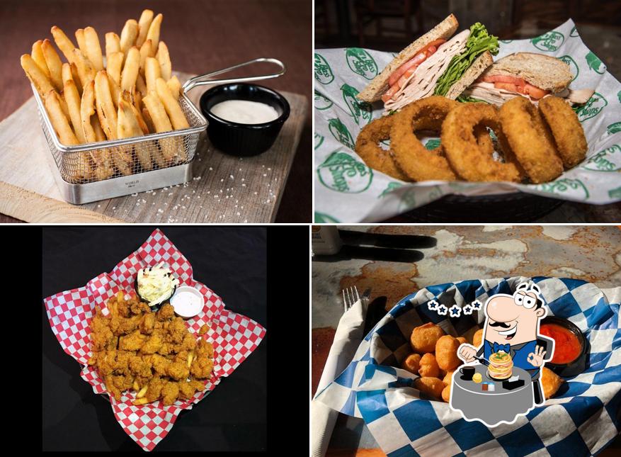 Blue Fin Lounge, Foxborough - Restaurant menu, prices and reviews