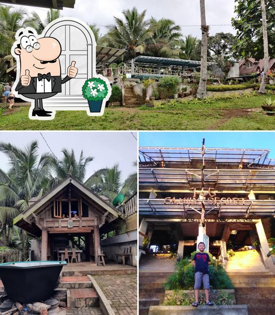 TSG Family Resort, Digos City, V922+R57 - Restaurant reviews