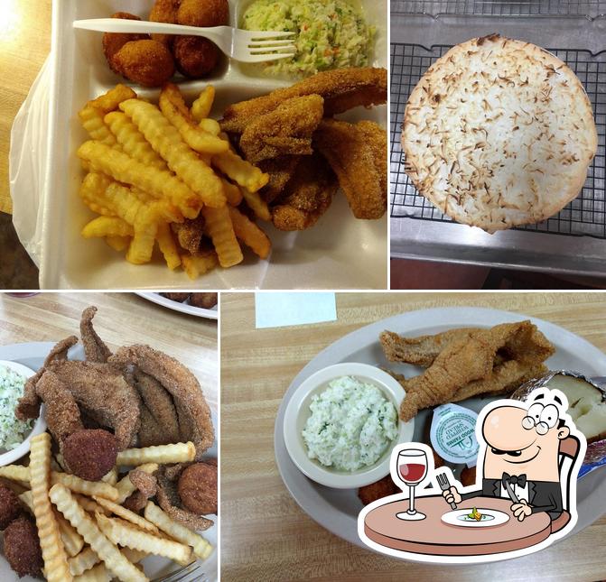 Fish Hut in Savannah - Restaurant menu and reviews