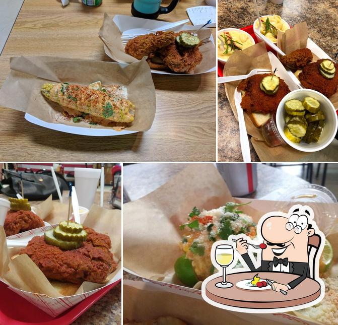Pop-Up Chicken Shop in Bloomington - Restaurant menu and reviews