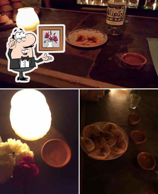 Mezcalería Tobalá in Austin - Restaurant menu and reviews