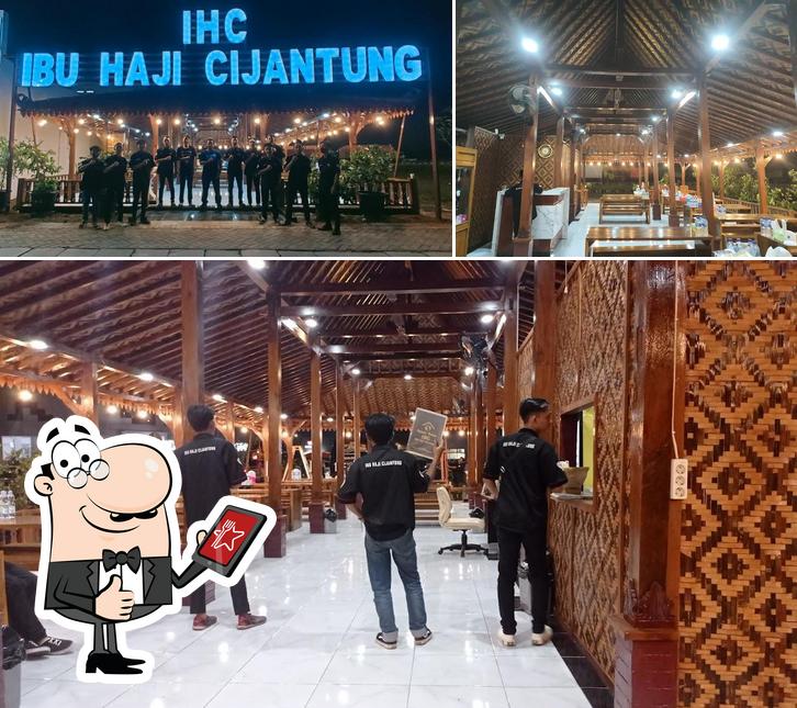 Rumah makan Ibu Haji Cijantung IHC Rest Area 379A restaurant, Gringsing ...