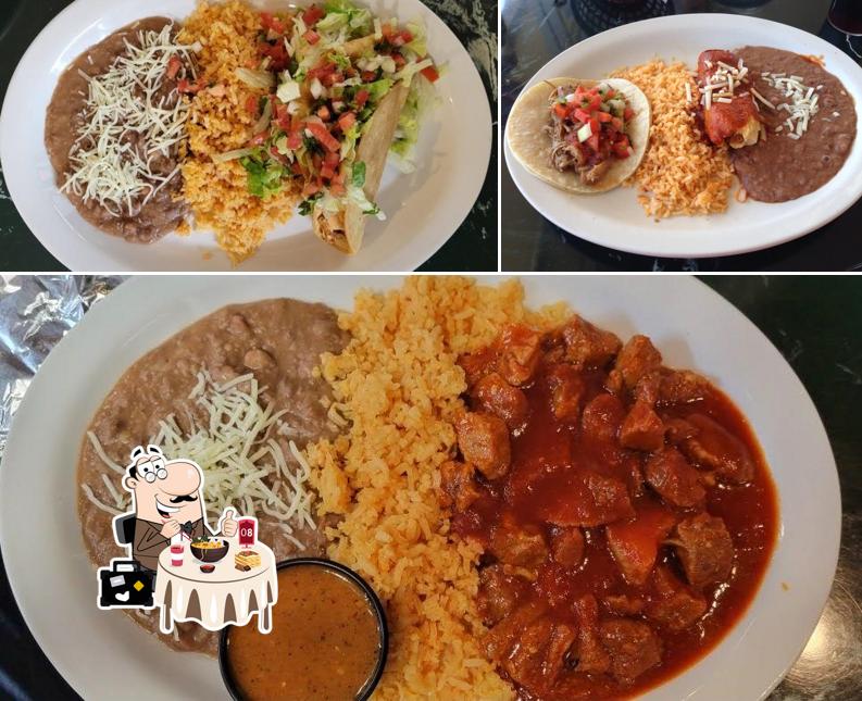 Las Dos Marias, Redding - Restaurant menu, prices and reviews