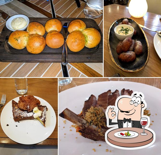 Somerset, 1112 N State St in Chicago - Restaurant menu and reviews