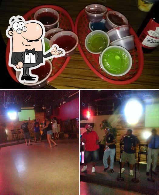 Tee Time Sports & Spirits in Winston-Salem - Restaurant reviews
