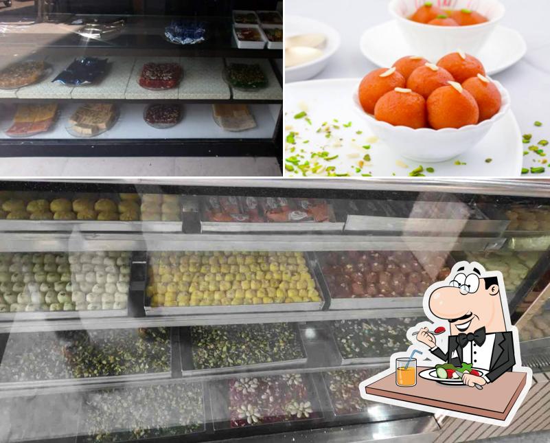 Zam Zam Sweets & Bakery, Mumbai - Restaurant menu, prices and reviews