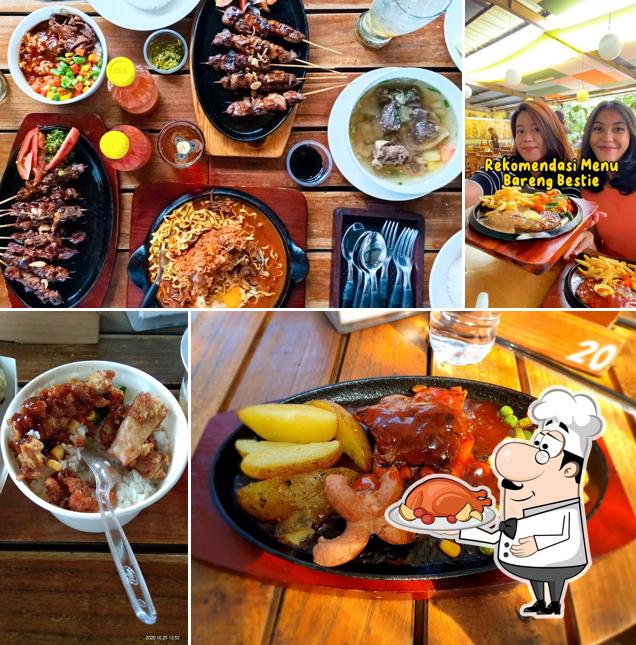 Café Pojok Tilu Tilu, Bandung - Carta del restaurante y opiniones