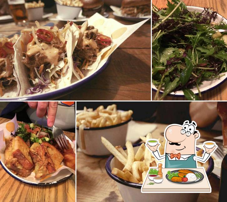 The World Bar, Queenstown - Restaurant menu, prices and reviews