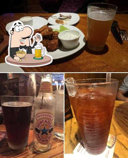 Outback Steakhouse, 2060 I-10 S in Beaumont - Restaurant menu and reviews