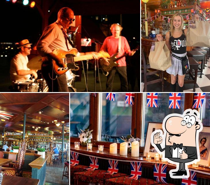 The Pub - Rookwood in Cincinnati - Restaurant menu and reviews