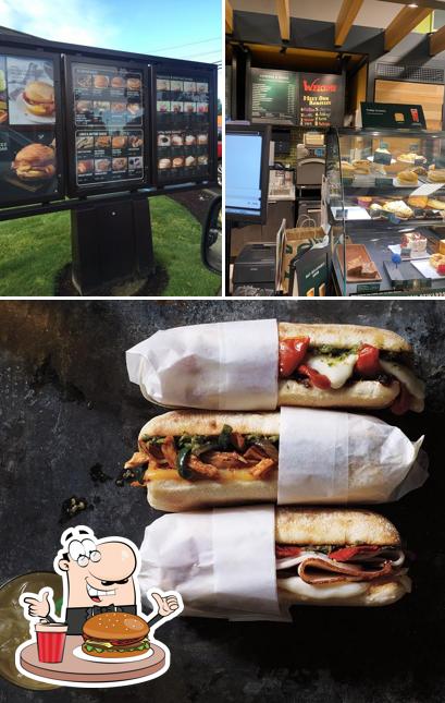 Starbucks, 3904 Commercial St SE in Salem - Restaurant menu and reviews