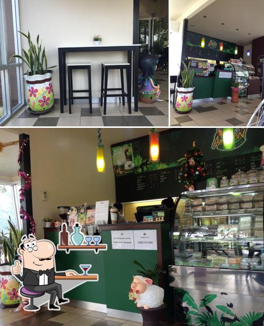 Café Amazon cafe, Nam Phong, 203 - Restaurant reviews