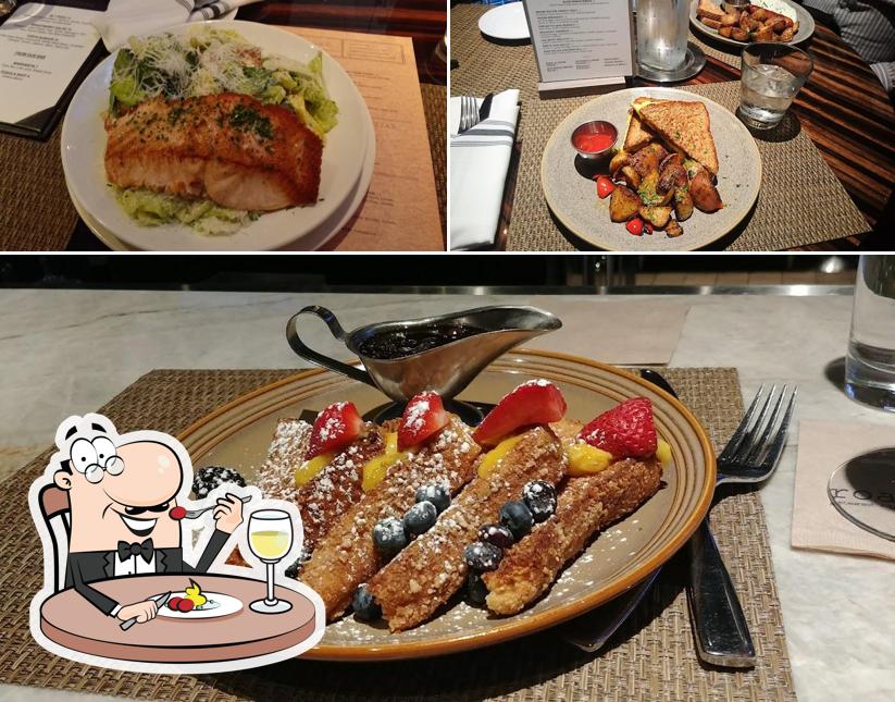 Roanoke Restaurant, Chicago - Restaurant menu, prices and reviews