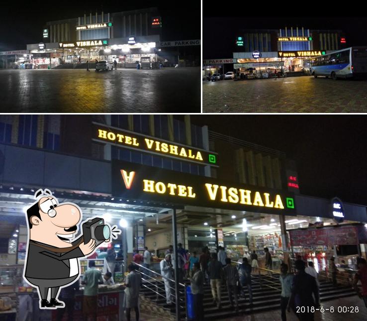 Hotel VISHALA, Dethan - Restaurant reviews