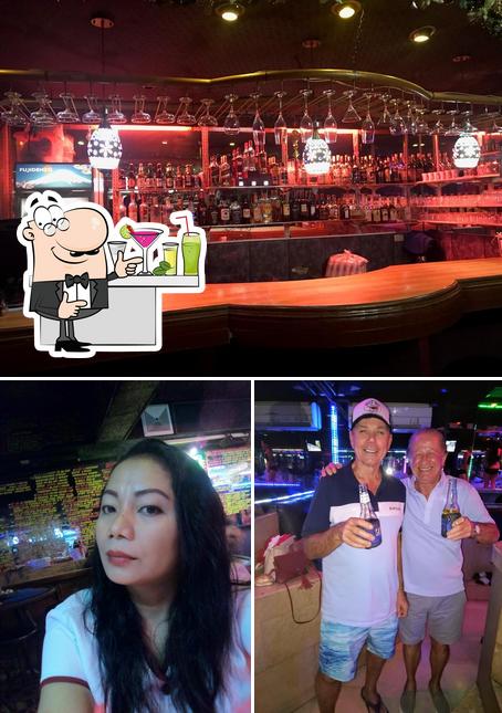 Emotions Bar, Angeles - Restaurant menu, prices and reviews