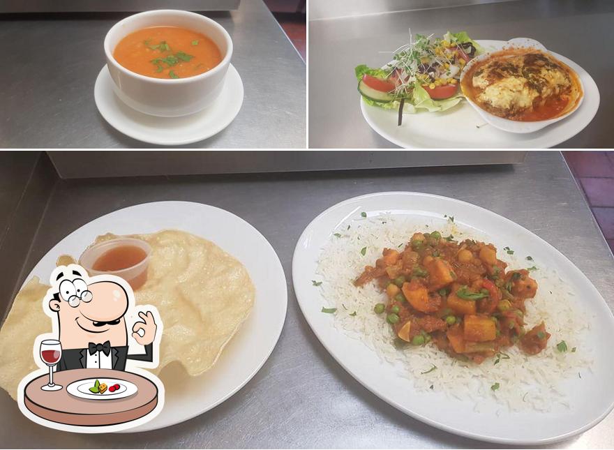 Davey's, Clacton-on-Sea - Restaurant menu, prices and reviews