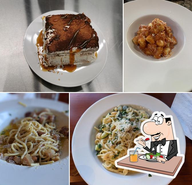 Mondo Pizza, 10119 101 St NW in Edmonton - Restaurant menu and reviews