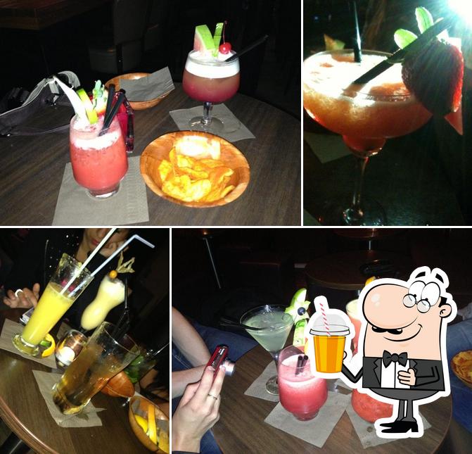 Hollywood Cocktailbar, Ghent - Restaurant reviews