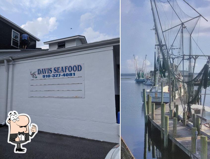 Davis Seafood, Sneads Ferry - Restaurant menu, prices and reviews