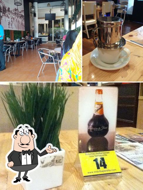 Restaurante Kopitiam Corner, Yakarta, Bukit Golf Mediterania - Carta ...