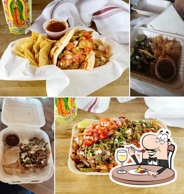 Dilla Libre Uno, 1339 E Northern Ave in Phoenix - Restaurant menu and ...