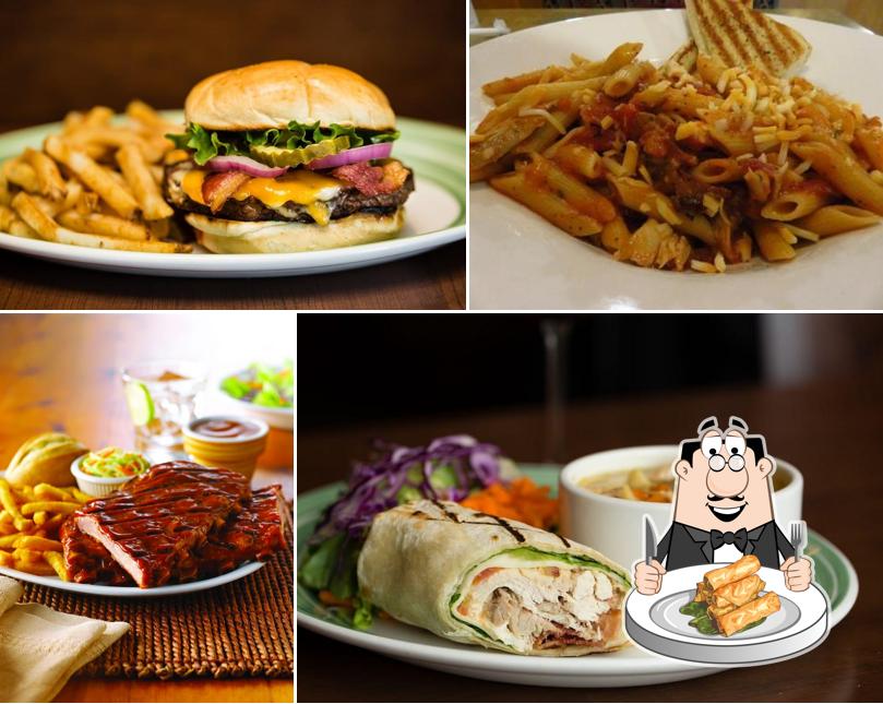 Swiss Chalet Rotisserie & Grill, 1560 Yonge St, Unit 107 in Toronto ...