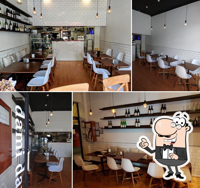 dami dami, Albert Park - Restaurant menu, prices and reviews